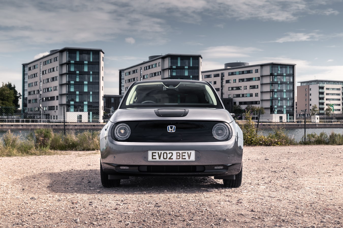 Honda e embodies the brand’s vision for simplicity in urban mobility ...