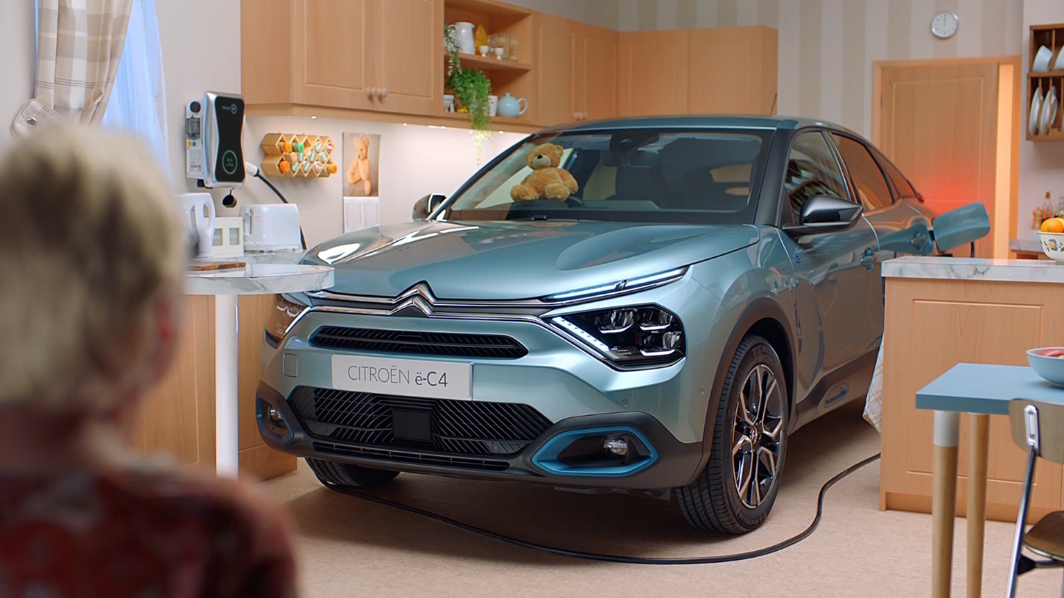 CITROËN TUNES INTO BRITISH HOMES WITH NEW GOGGLEBOX ADVERT TONIGHT ...