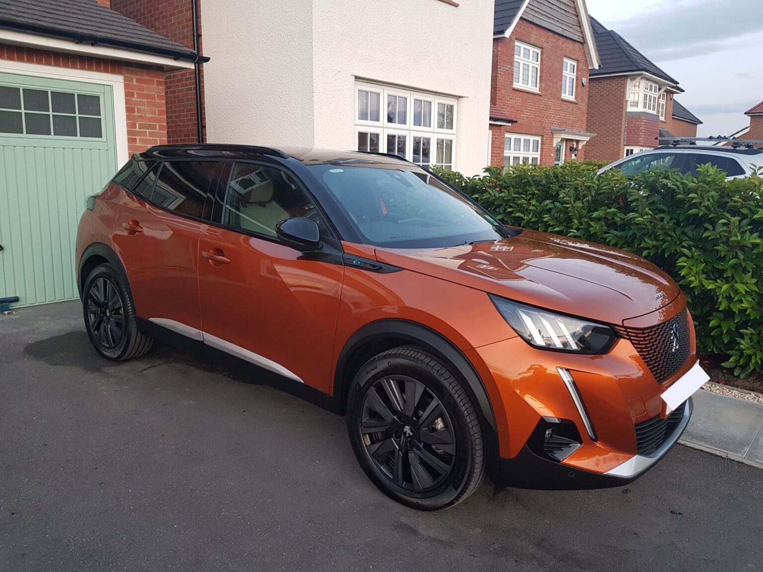 Peugeot e-2008 GT 50kWh, Ivan - 2020 Test Drive Review - Electric Road