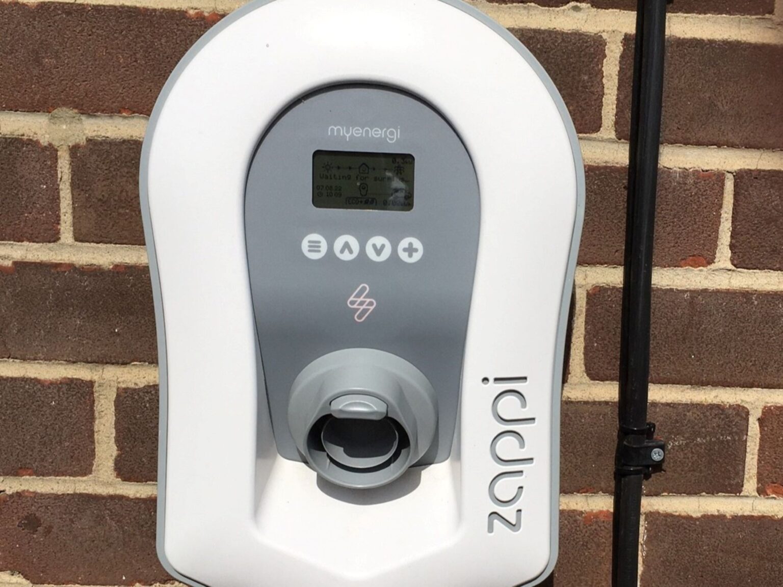 myenergi zappi 2021 - Home charging unit review - Electric Road