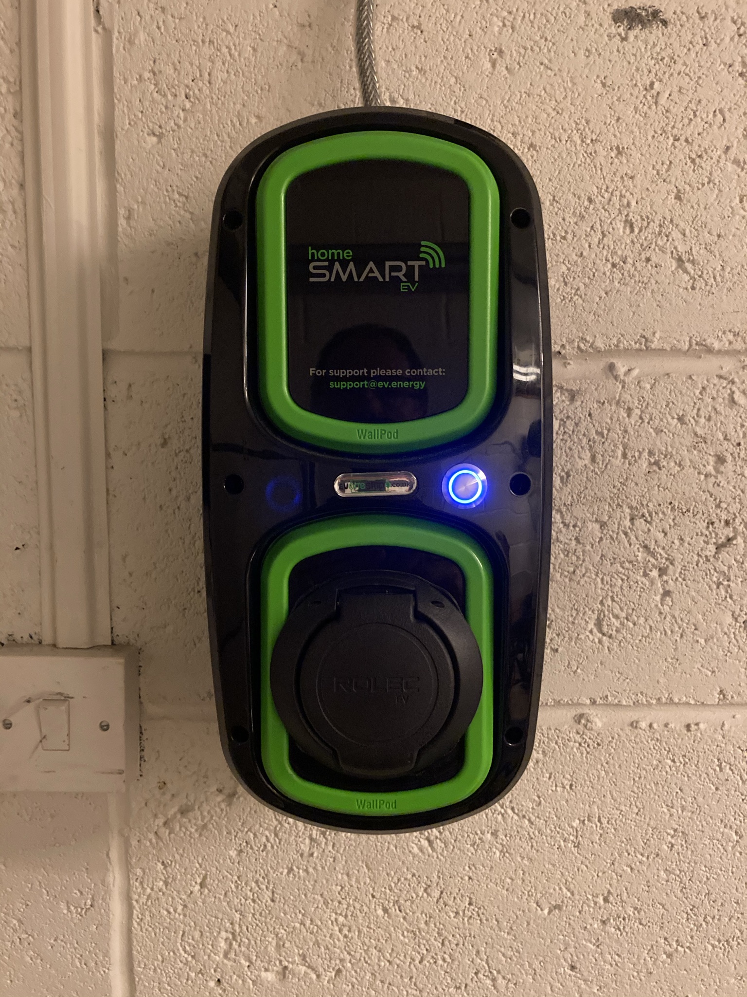 Rolec Smart WALLPOD 2019 - Home charging unit review - Electric Road