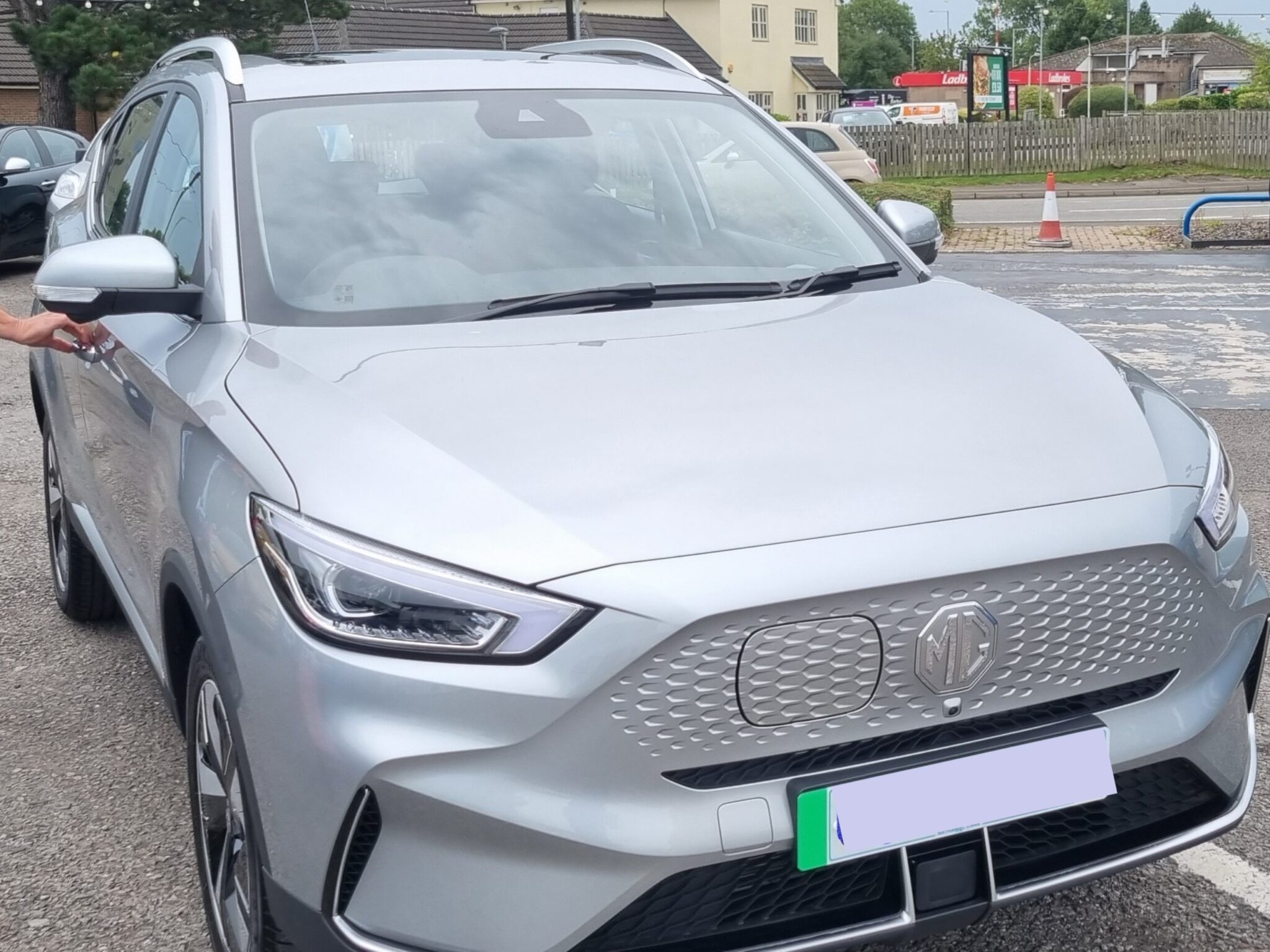 MG ZS EV 2022 electric car owner review - Electric Road