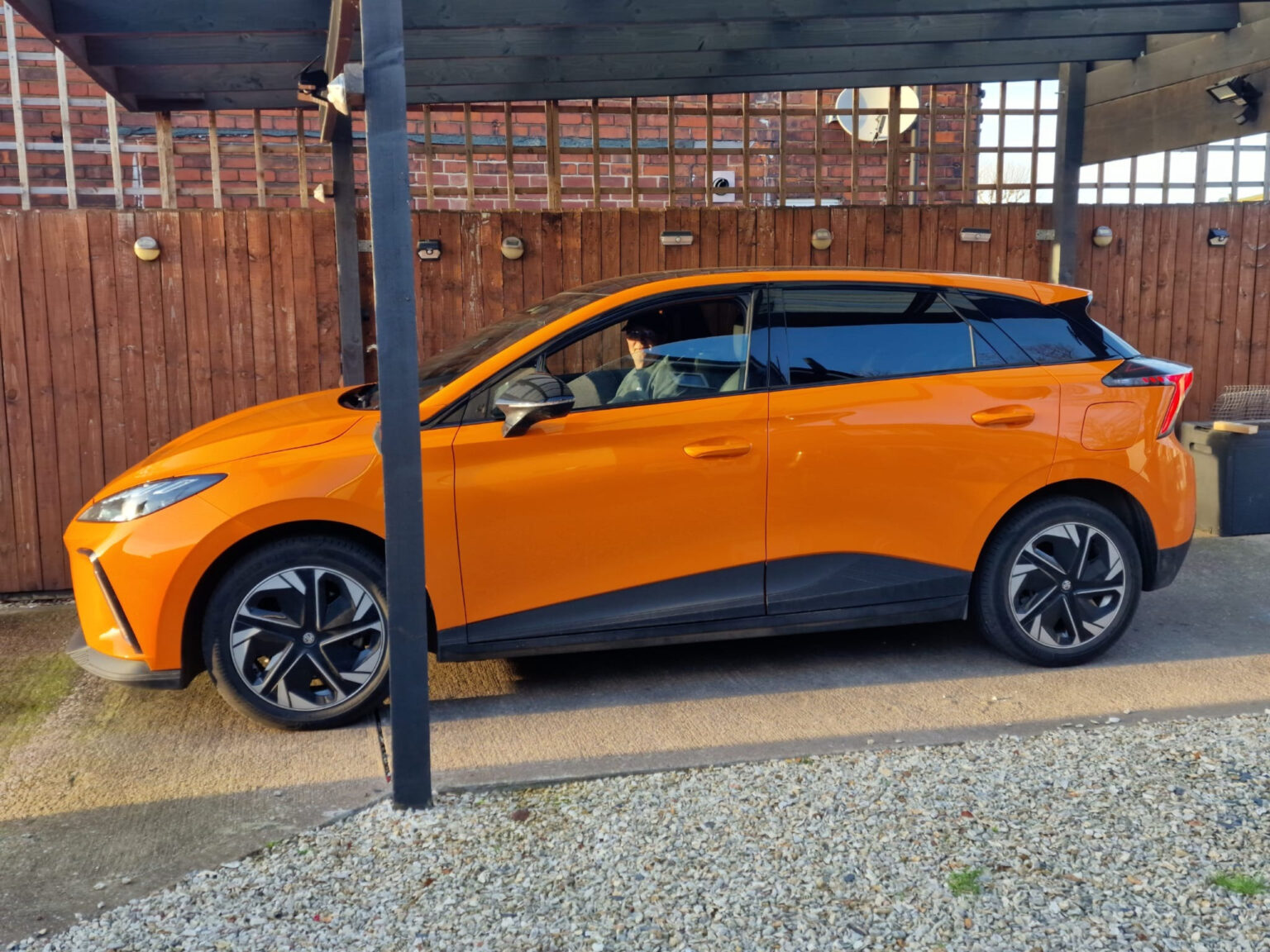 MG4 EV 2023 Test Drive Review - Electric Road