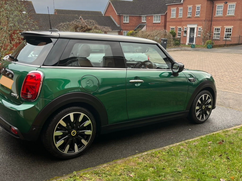 MINI Electric 2022 electric car owner review - Electric Road