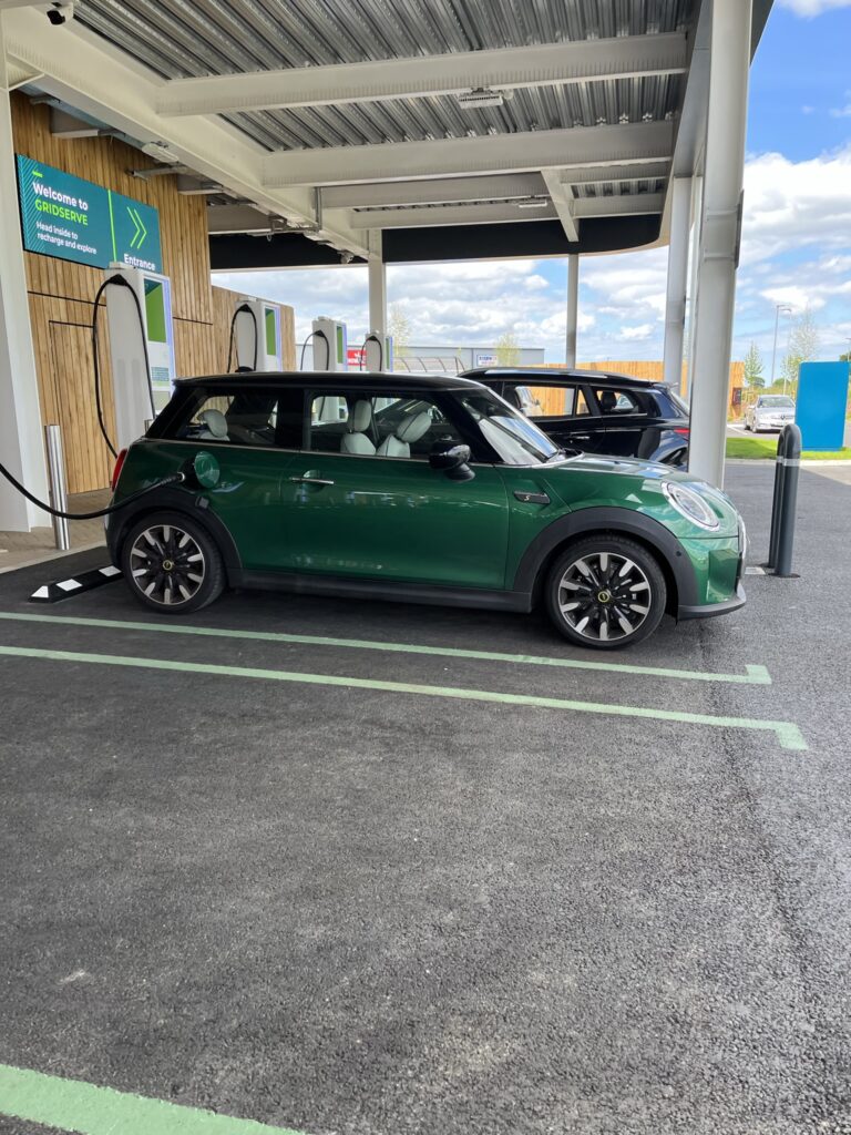 MINI Electric 2022 electric car owner review - Electric Road