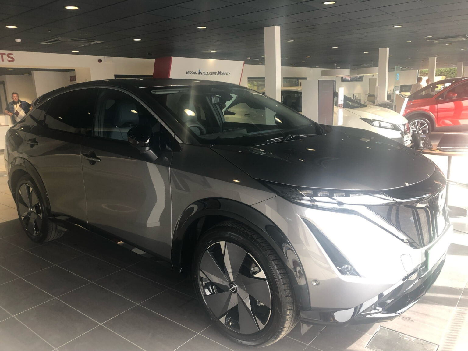 Nissan ARIYA 2022 electric car owner review - Electric Road