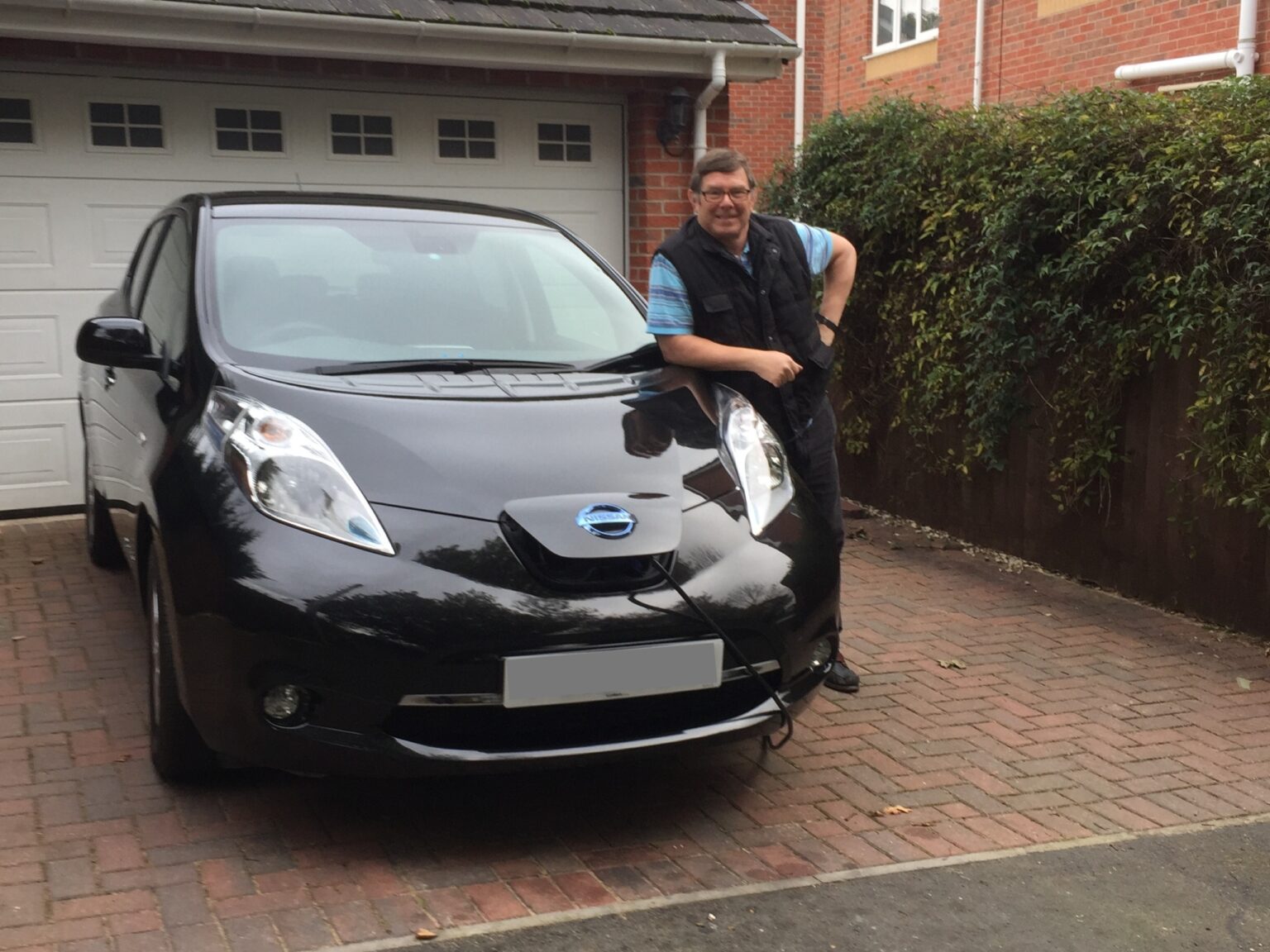 Nissan LEAF 2015 electric car owner review - Electric Road