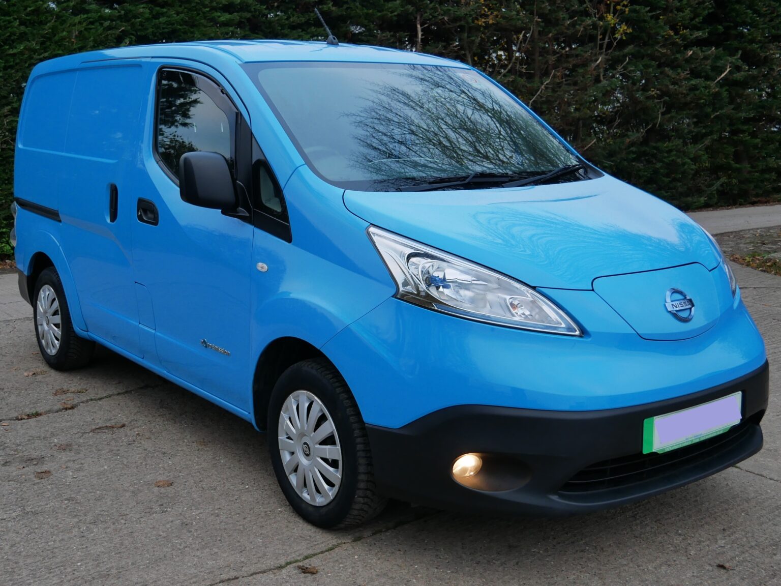 Nissan e-NV200 2015 electric van owner review - Electric Road