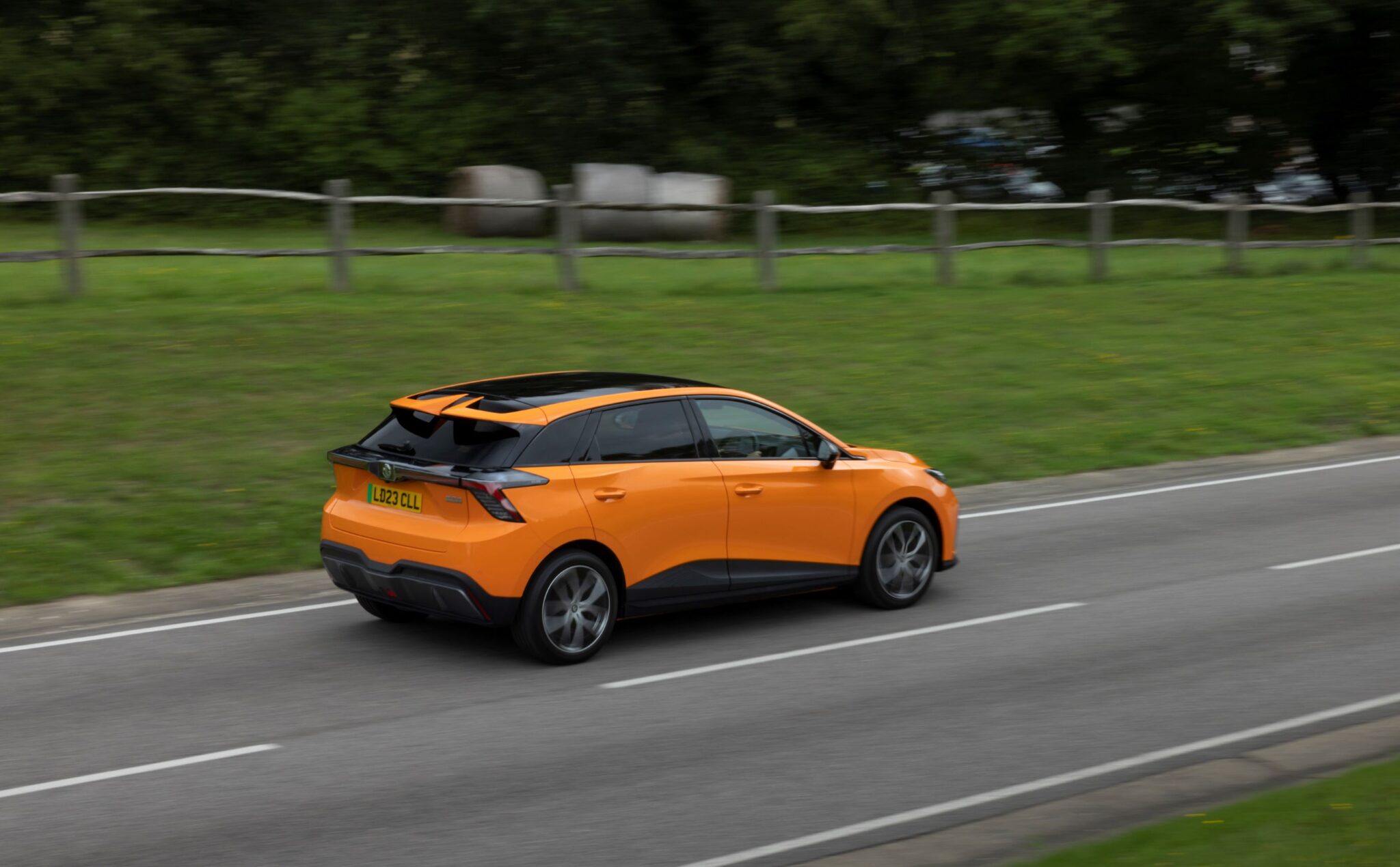 The New MG4 EV Extended Range - Electric Road