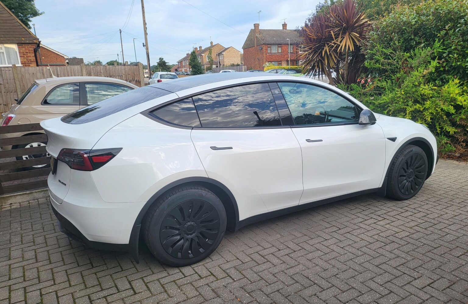 Tesla Model Y 2023 electric car owner review - Electric Road