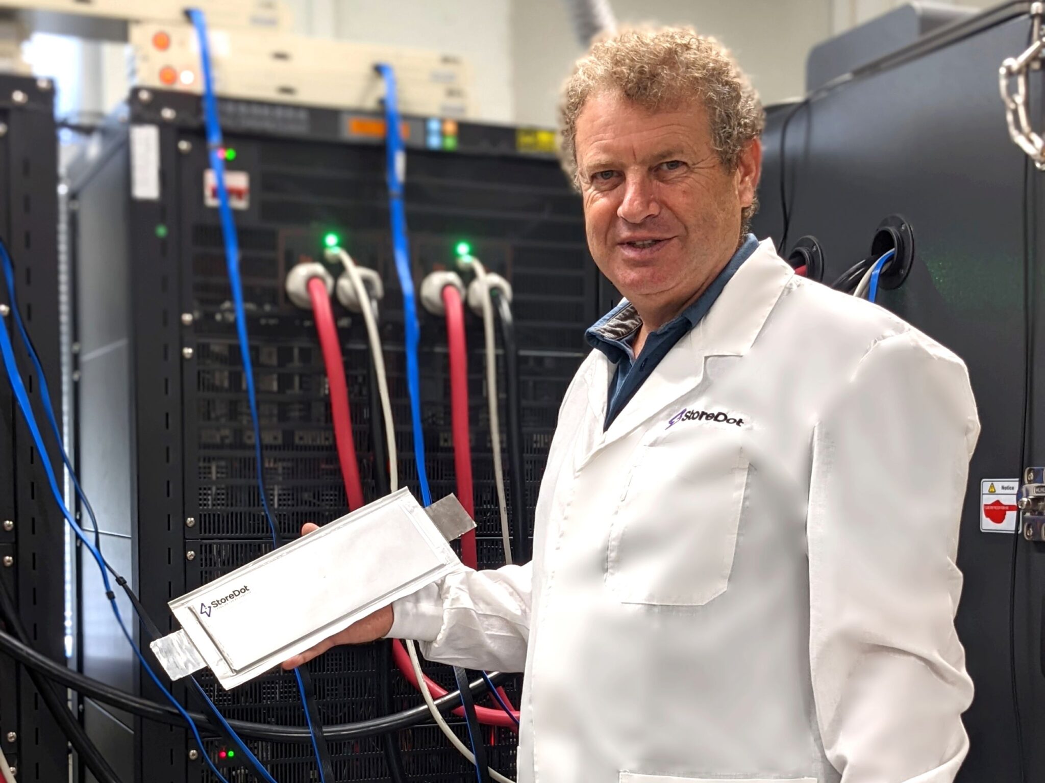 StoreDot’s extreme fast-charging battery cells - Electric Road