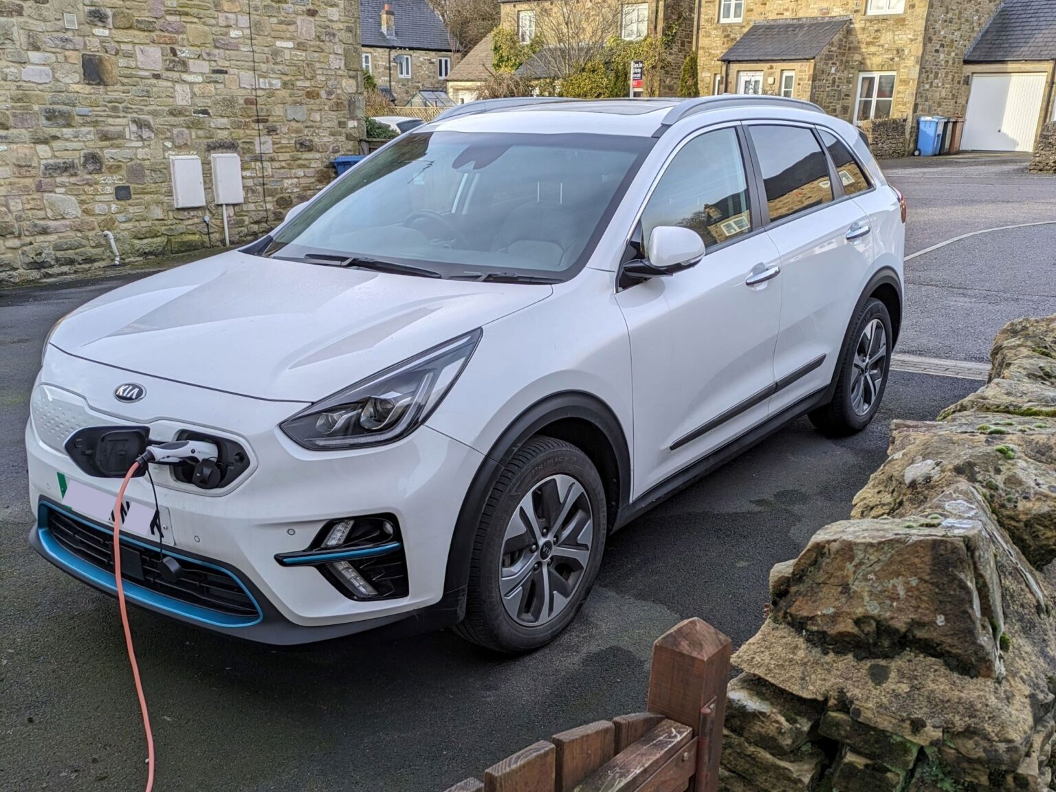 KIA e-Niro 2021 electric car owner review - Electric Road