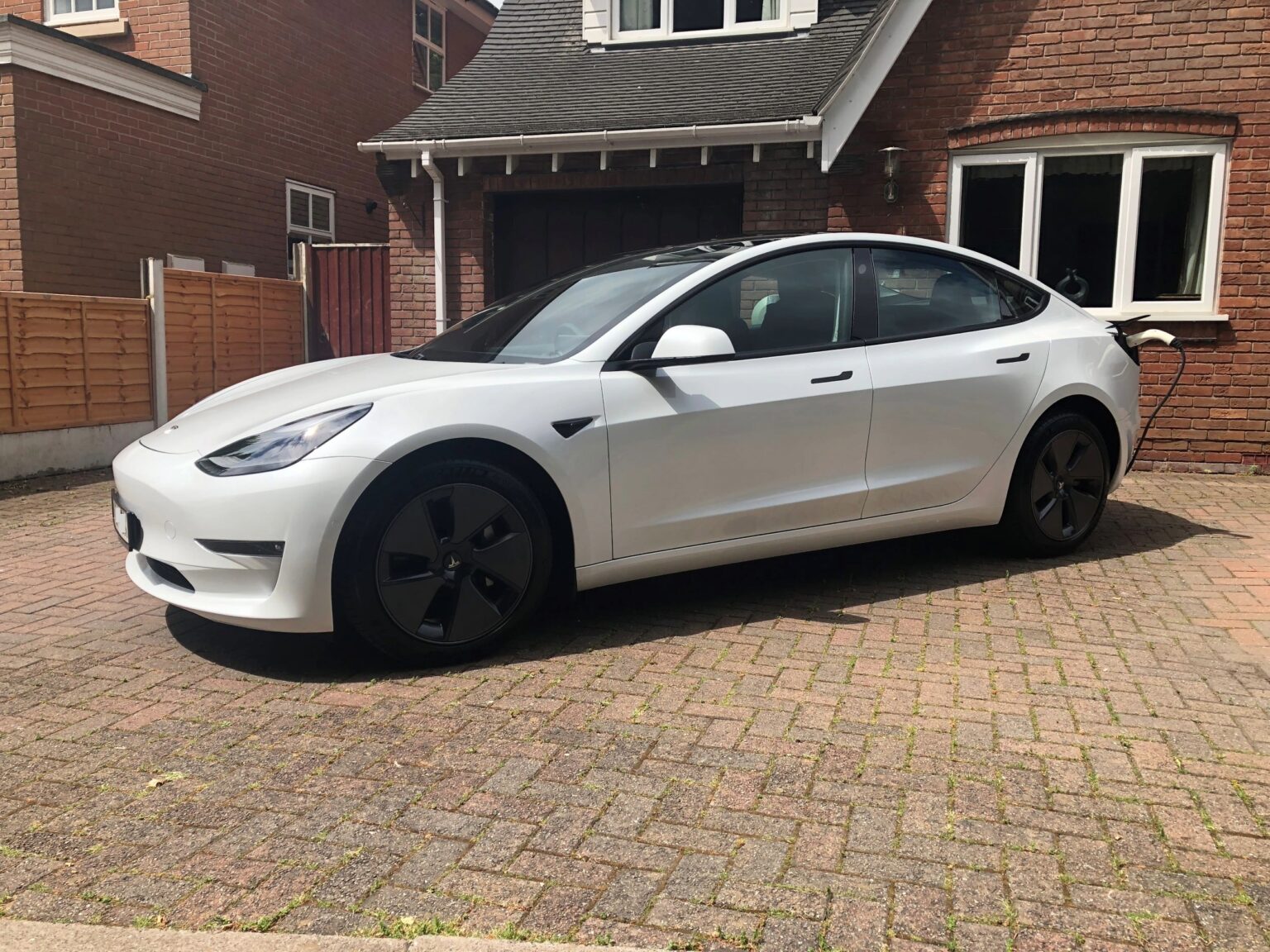 Tesla EV owner reviews - Electric Road