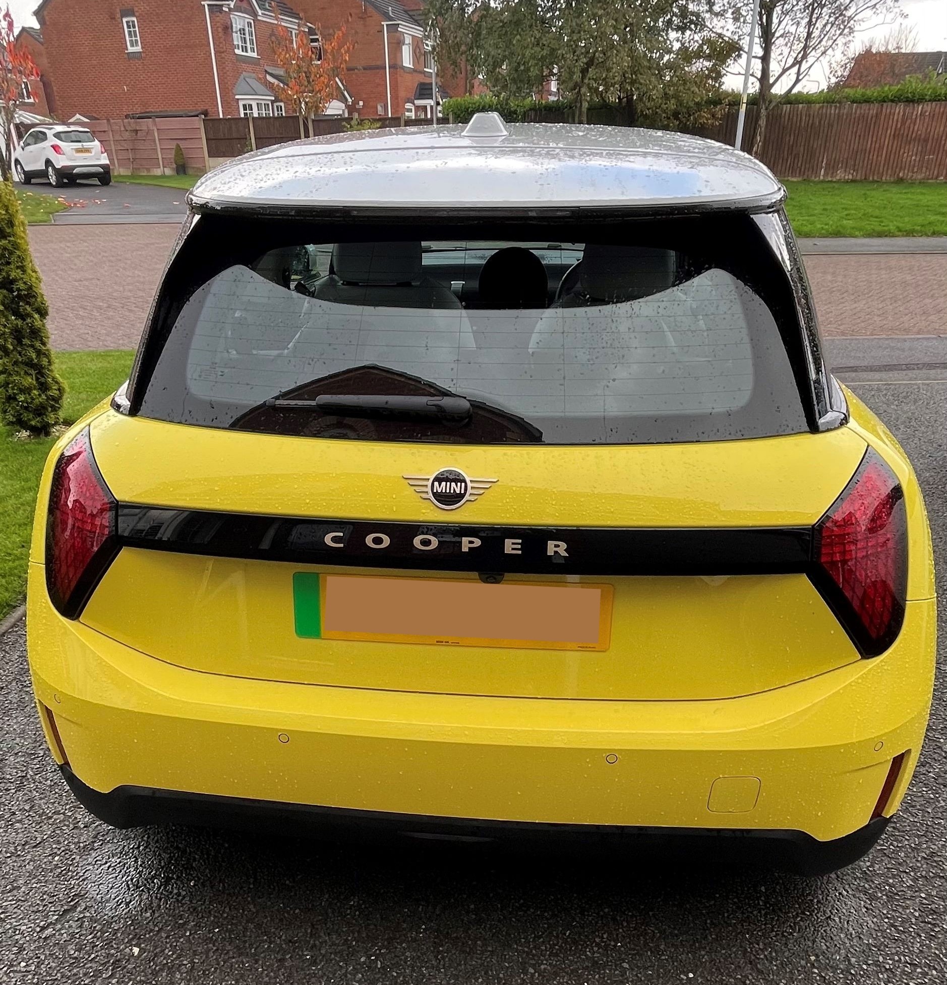 All-Electric MINI Cooper Test Drive Review 2024 - Electric Road