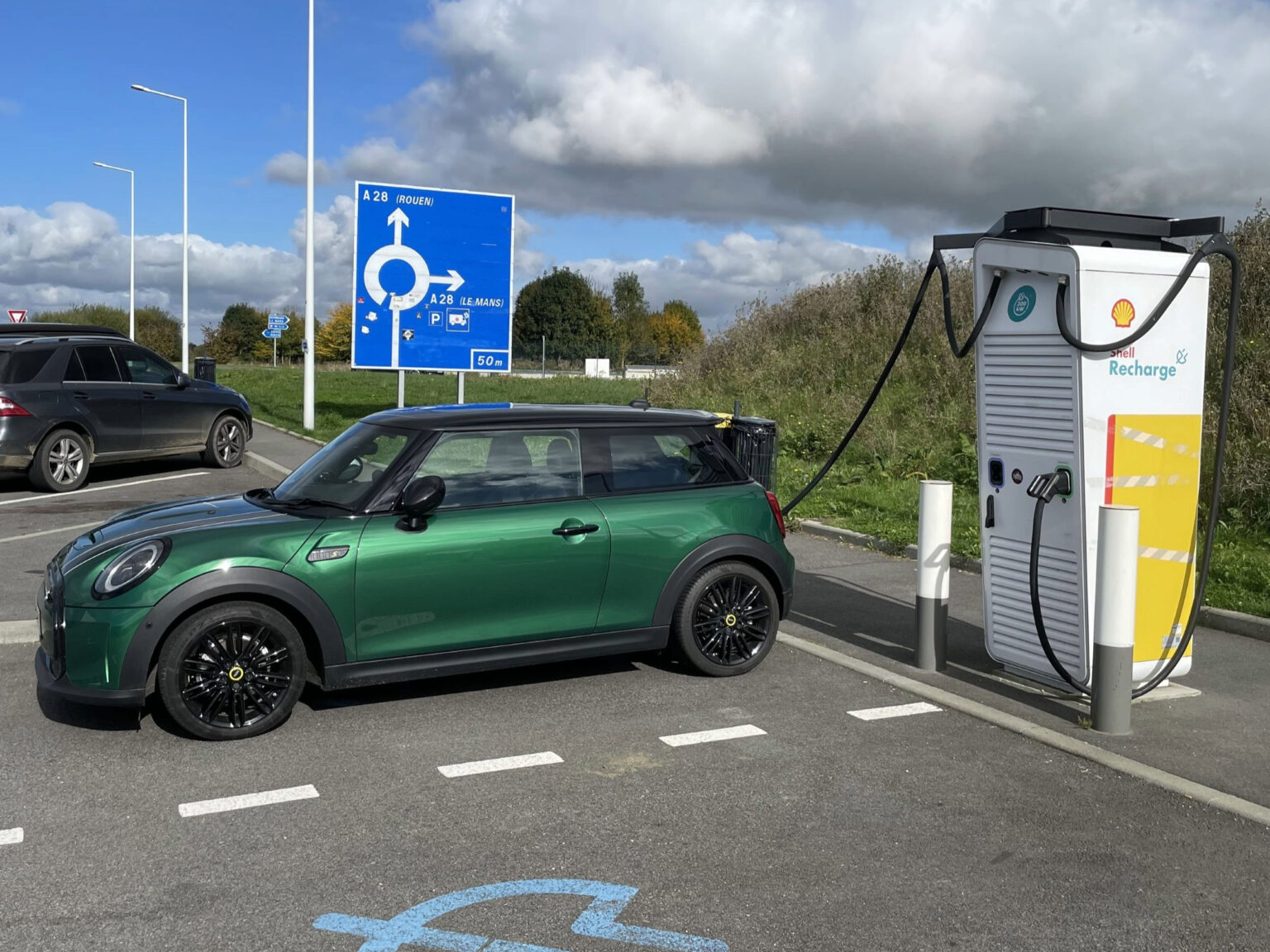 MINI Cooper Electric - Road trip report: Southend to South West France ...