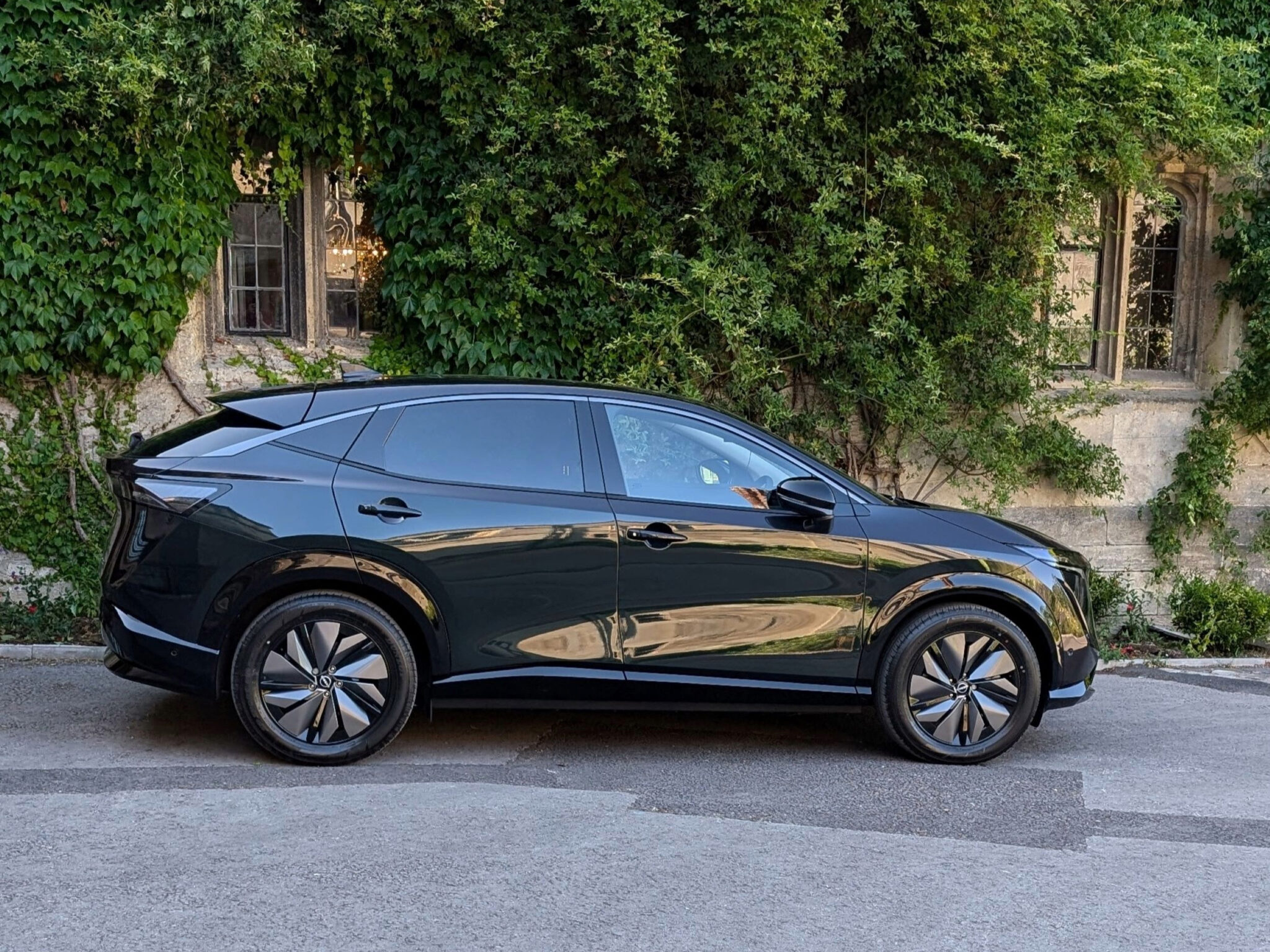 Nissan ARIYA 2024 electric car owner review - Electric Road