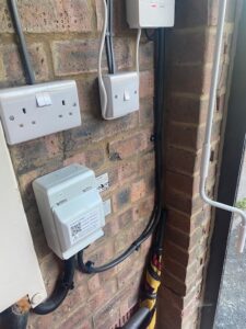 Home Charging Unit Review: Pod Point Solo 3S Review - Electric Road